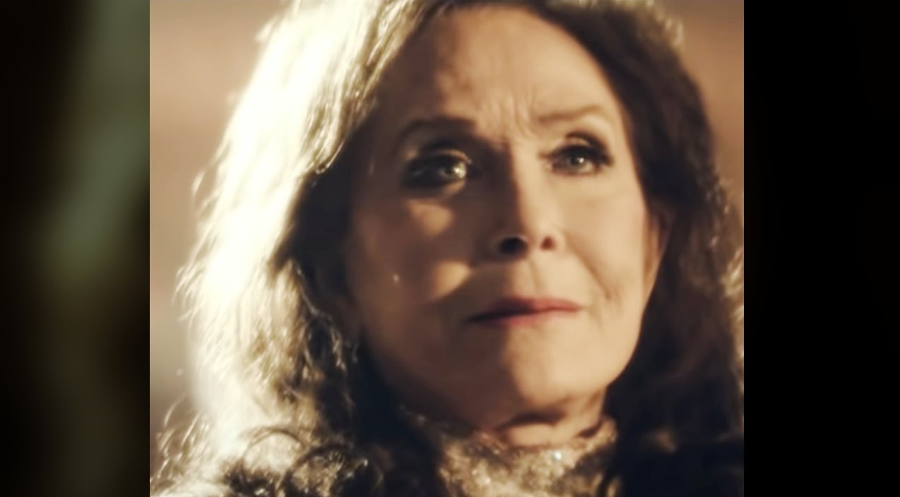 Country Music Icon Loretta Lynn Dies At 90 Country Music Icon Loretta Lynn Dies At 90