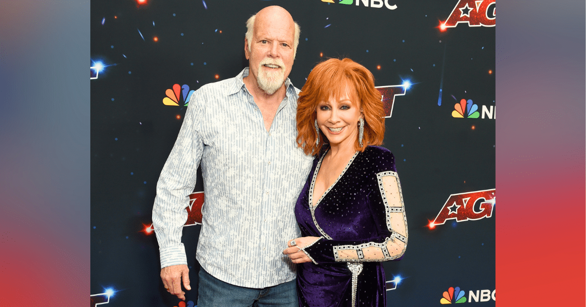 Reba Gushes About Being "Happy" And "In Love" With Rex Linn