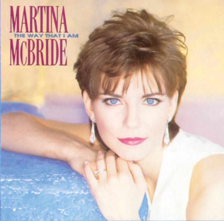 No, Martina McBride's "Independence Day" Is Not About The 4th Of July